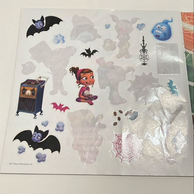 Vampirina Going Batty by Disney Books