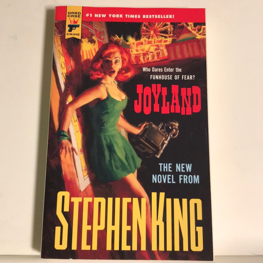Joyland by Stephen King, Paperback | Pangobooks
