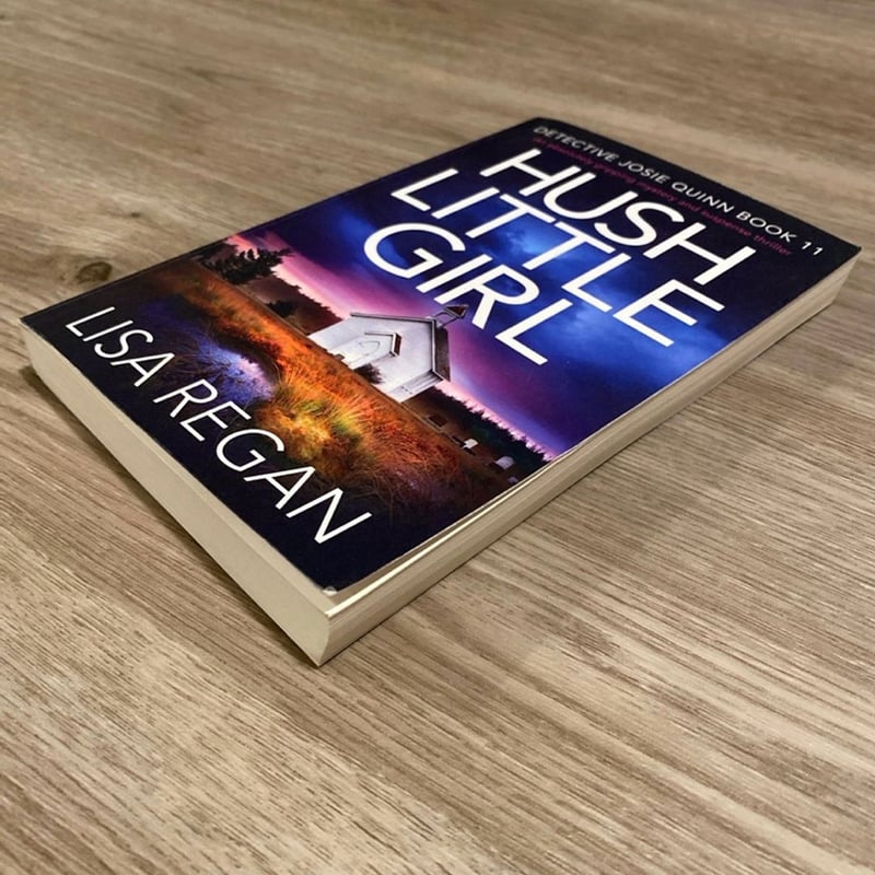 thriller book bundle by Ruth ware, Paperback | Pangobooks