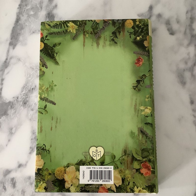 Weyward by Emilia Hart, Hardcover | Pangobooks