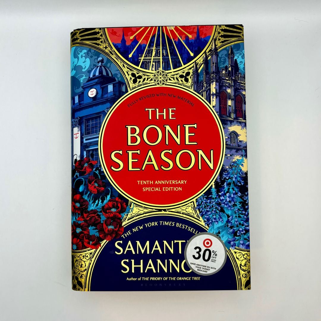 The Bone Season by Samantha Shannon, Hardcover | Pangobooks