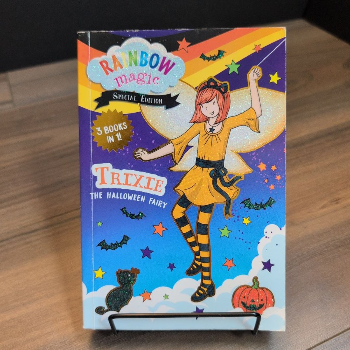 Trixie the Halloween Fairy by Daisy Meadows