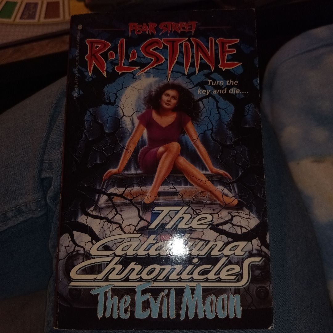 The Evil Moon by R. L. Stine