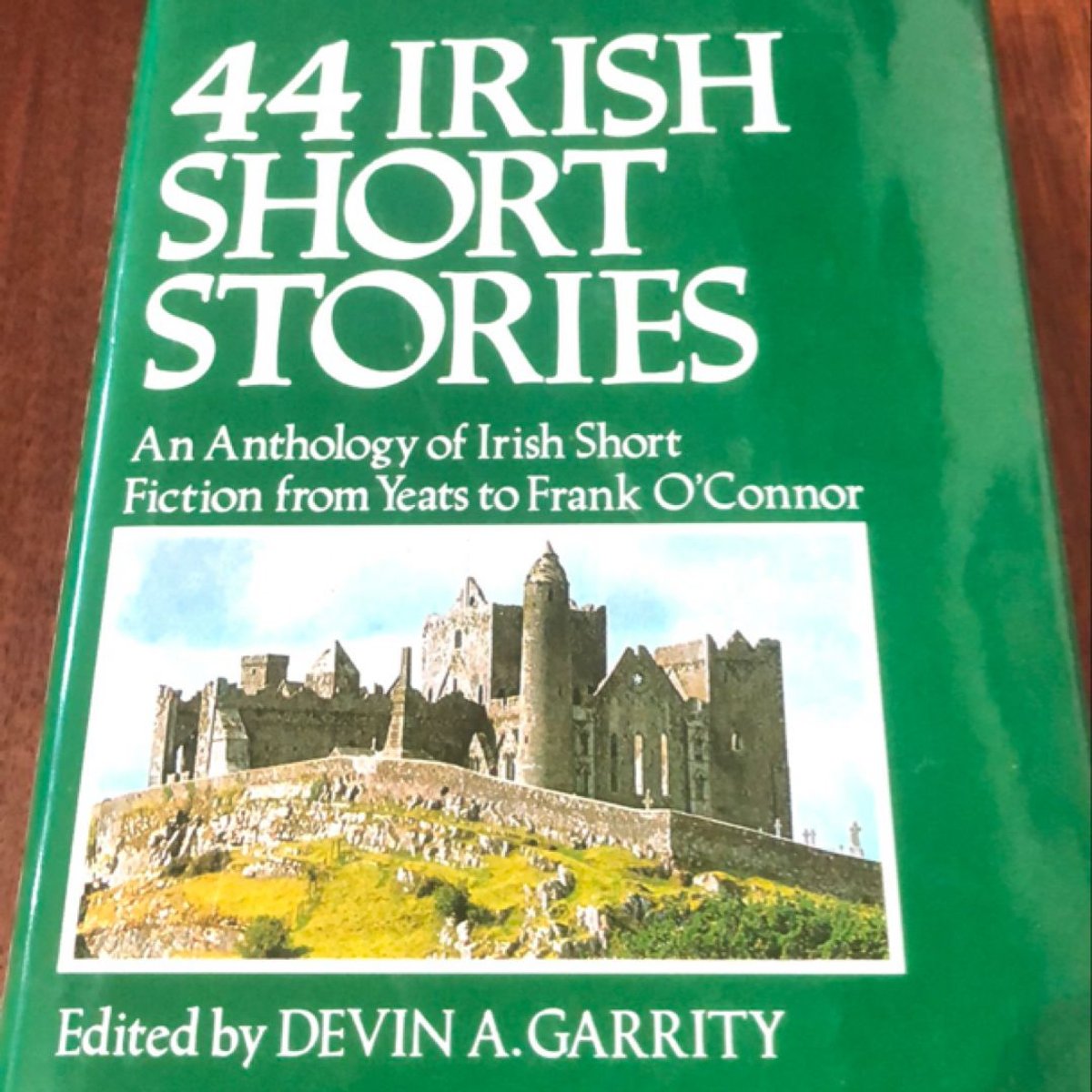 44 Irish Short Stories by Devin A. Garrity