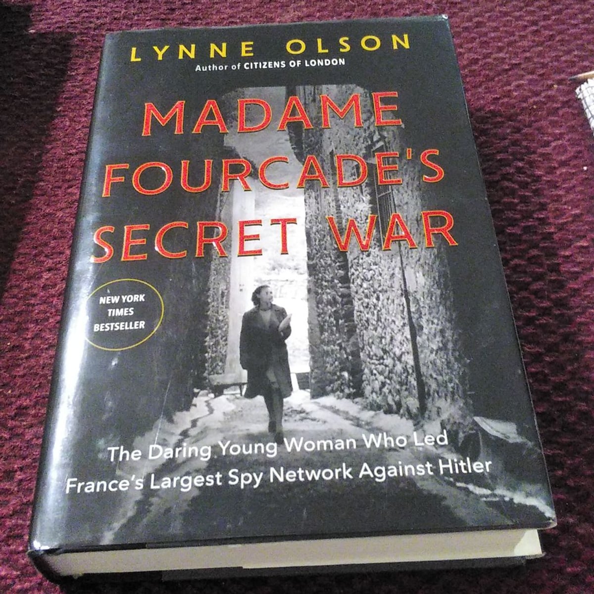 Madame Fourcade's Secret War by Lynne Olson, Hardcover | Pangobooks