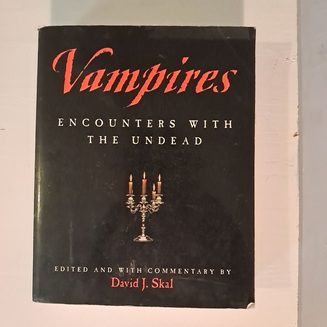 Vampire Encounters With the Undead by David J. Skal, Paperback | Pangobooks