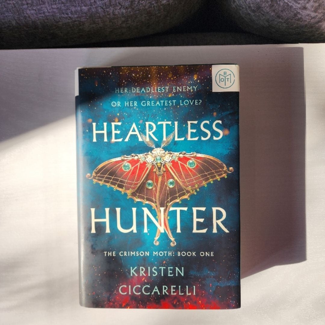 Heartless Hunter by Kristen Ciccarelli, Hardcover | Pangobooks