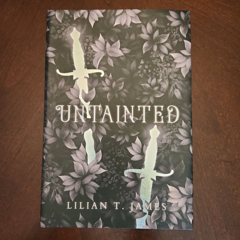 Untainted *SIGNED BOOKISH BOX EXCLUSIVE LUXE EDITION WITH STENCILED ...