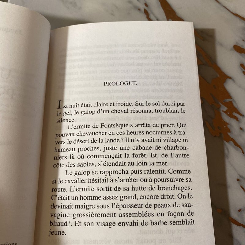 Un Château pour Mahaut by Jacqueline Mirande , Paperback | Pangobooks