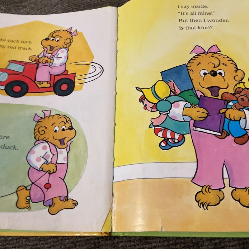The Berenstain Bears Learn to Share by Stan Berenstain, Hardcover | Pango Books