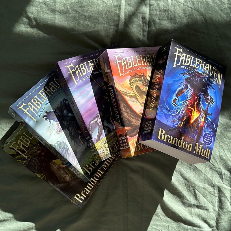 Fablehaven Complete Set (Boxed Set) by Brandon Mull