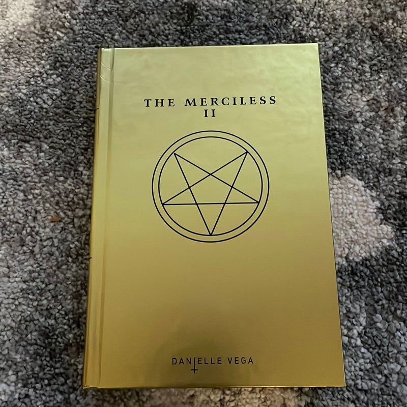 The Merciless series by Danielle vega, Hardcover | Pangobooks