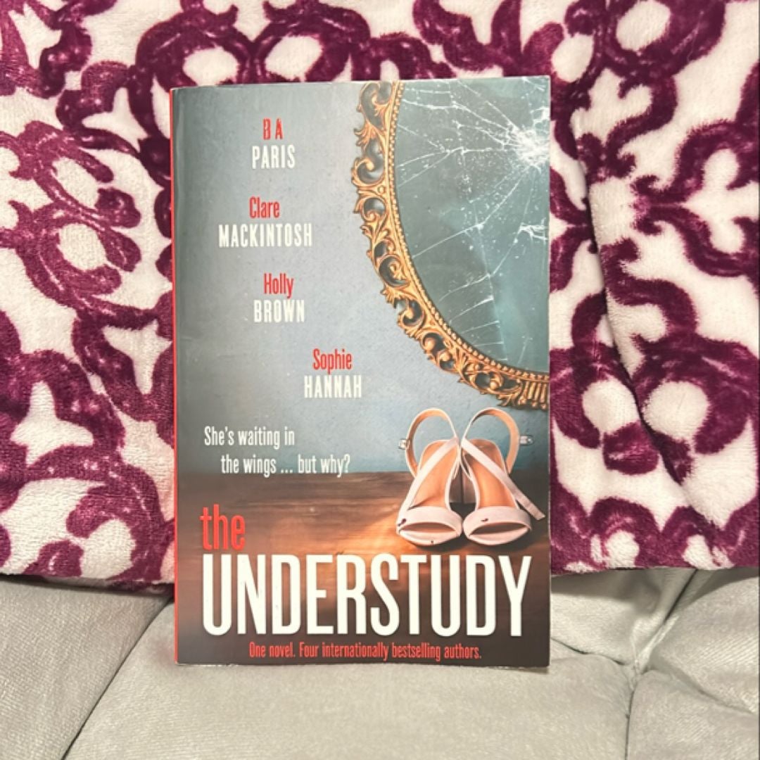 The Understudy by Sophie Hannah, Paperback | Pangobooks