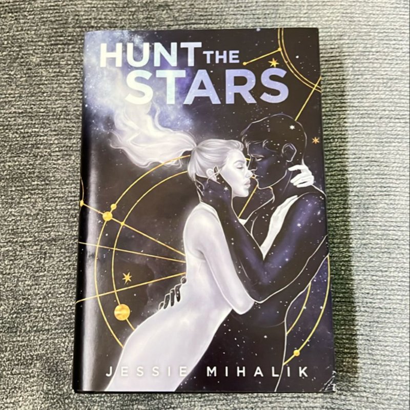 Hunt the Stars by Jessie Mihalik, Hardcover | Pangobooks