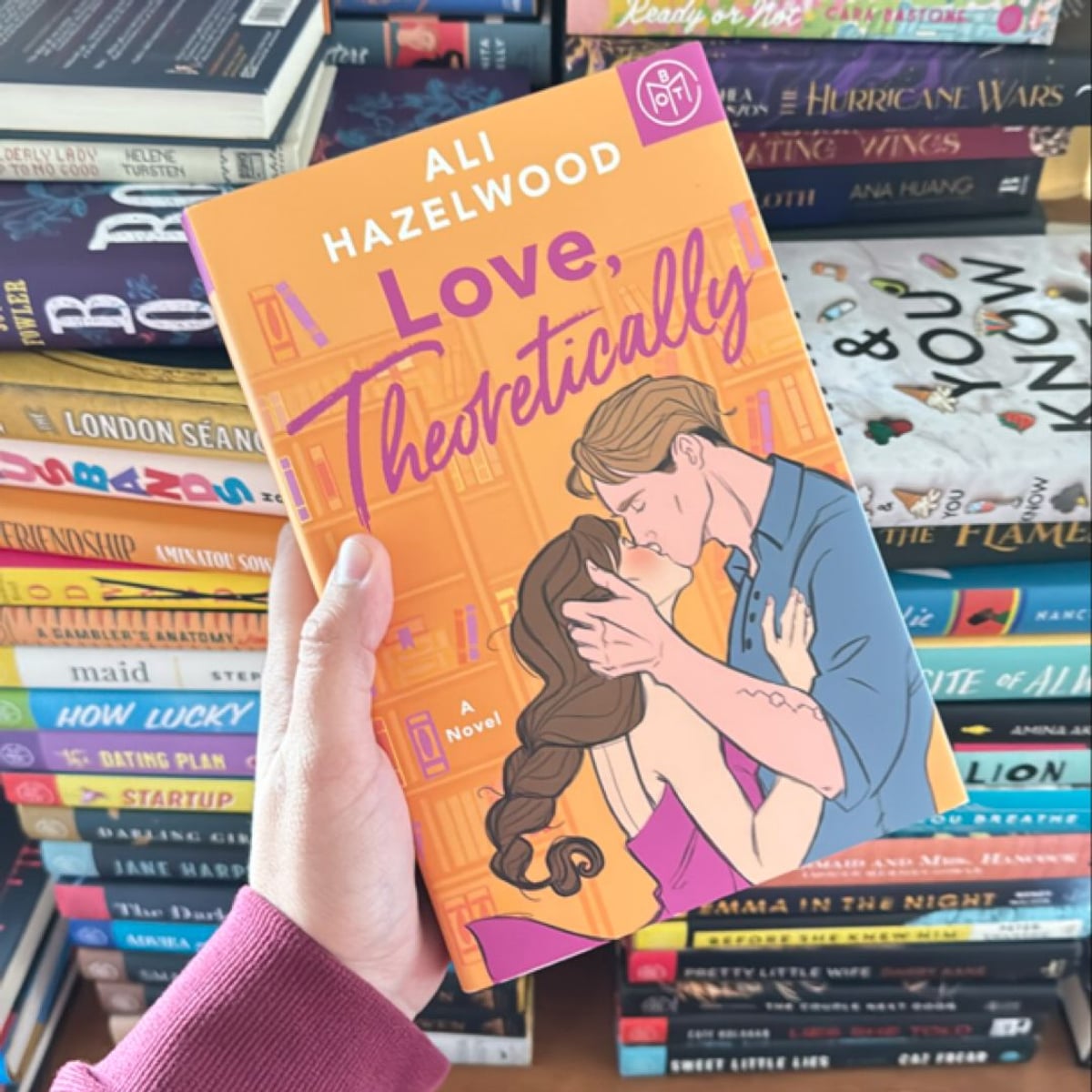 Love, Theoretically by , Hardcover | Pangobooks