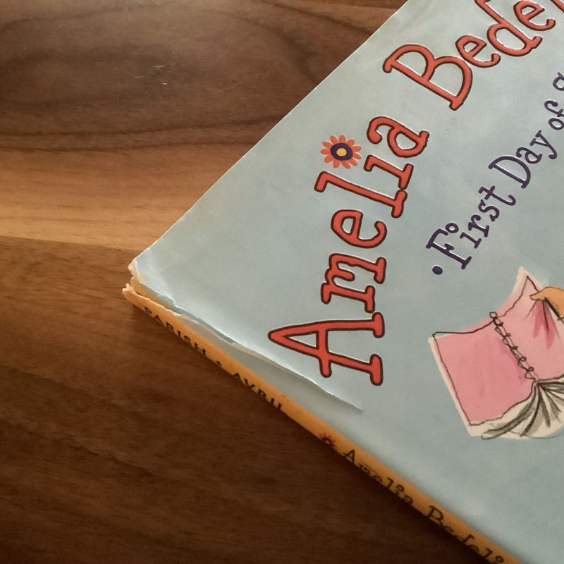 Amelia Bedelia's First Day of School by Herman Parish