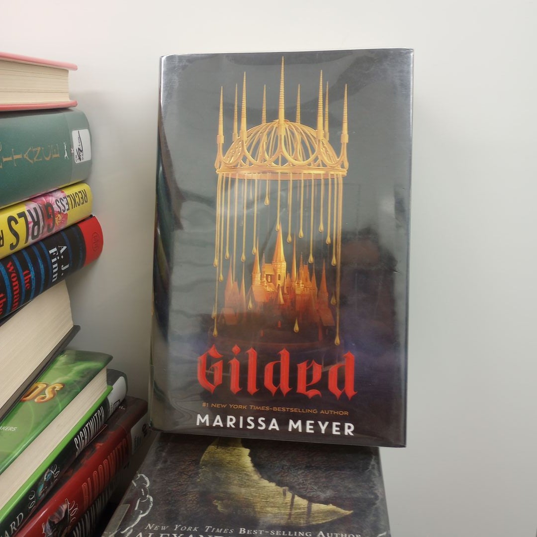 Gilded * Fairyloot Exclusive * by Marissa Meyer