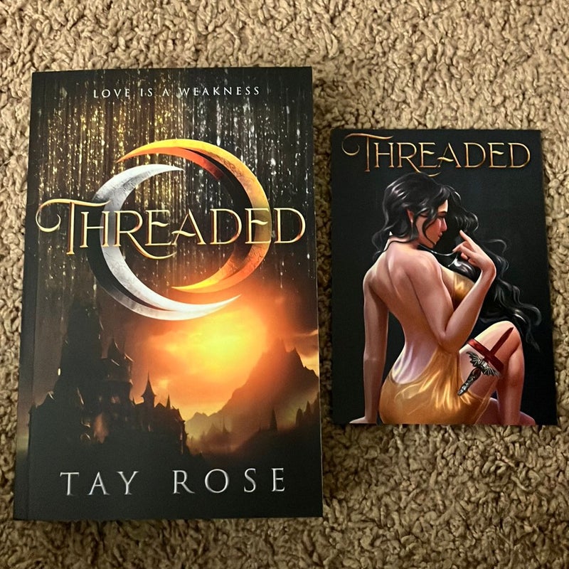 Threaded by Tay Rose , Paperback | Pangobooks