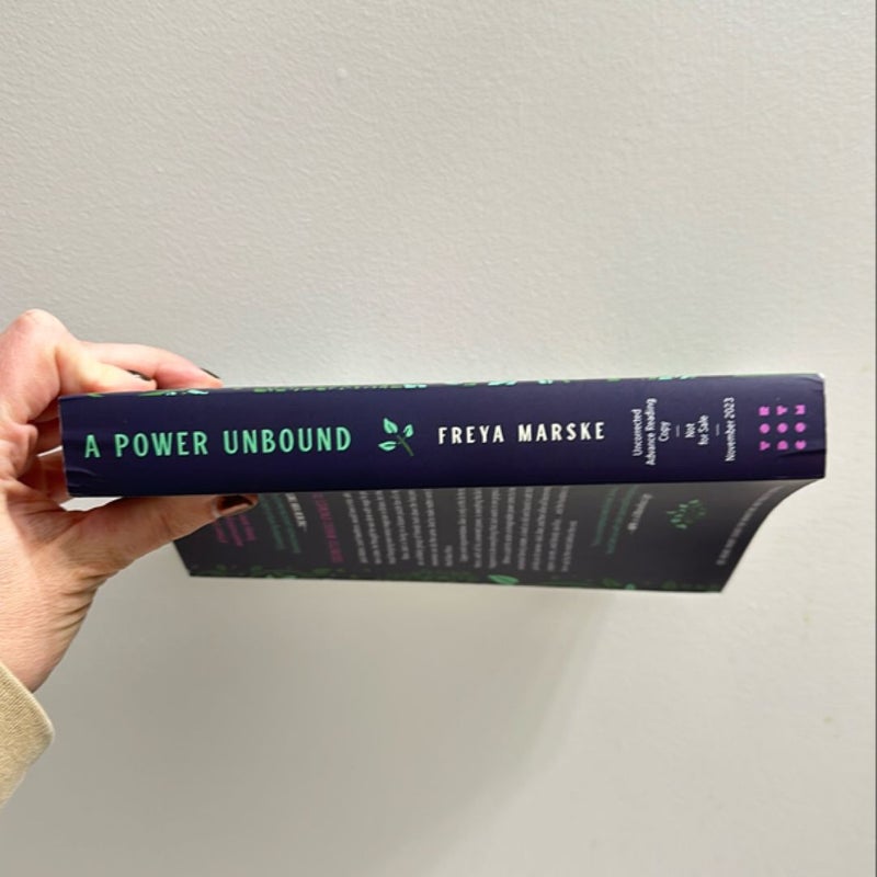 A Power Unbound by Freya Marske, Paperback | Pangobooks