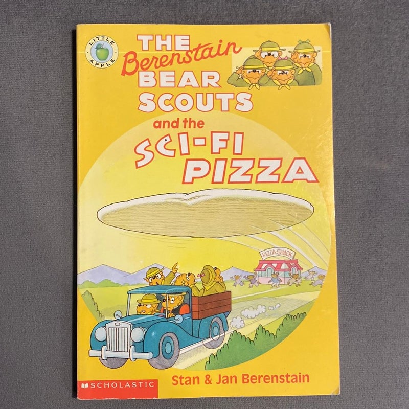 The Berenstain Bear Scouts and the Sci-Fi Pizza by Stan Berenstain, Jan ...