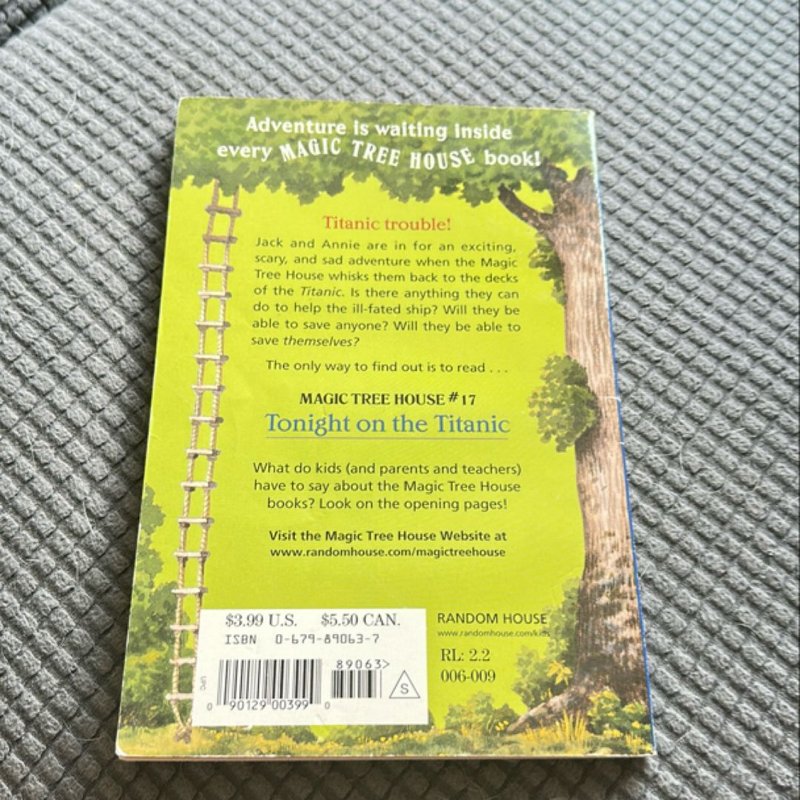 Magic Tree House #17: Tonight on the Titanic by , Paperback | Pangobooks