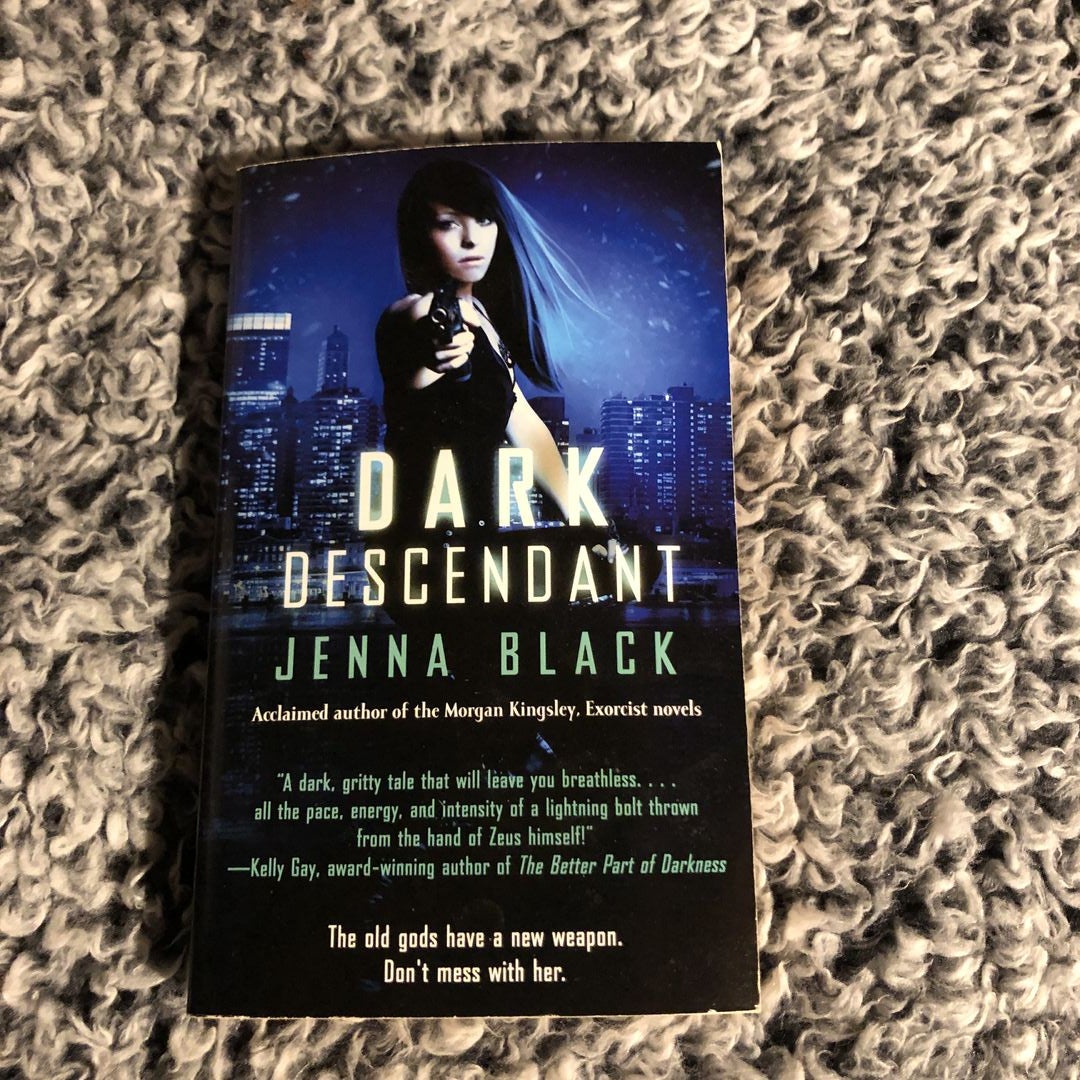 Dark Descendant by Jenna Black, Paperback | Pangobooks