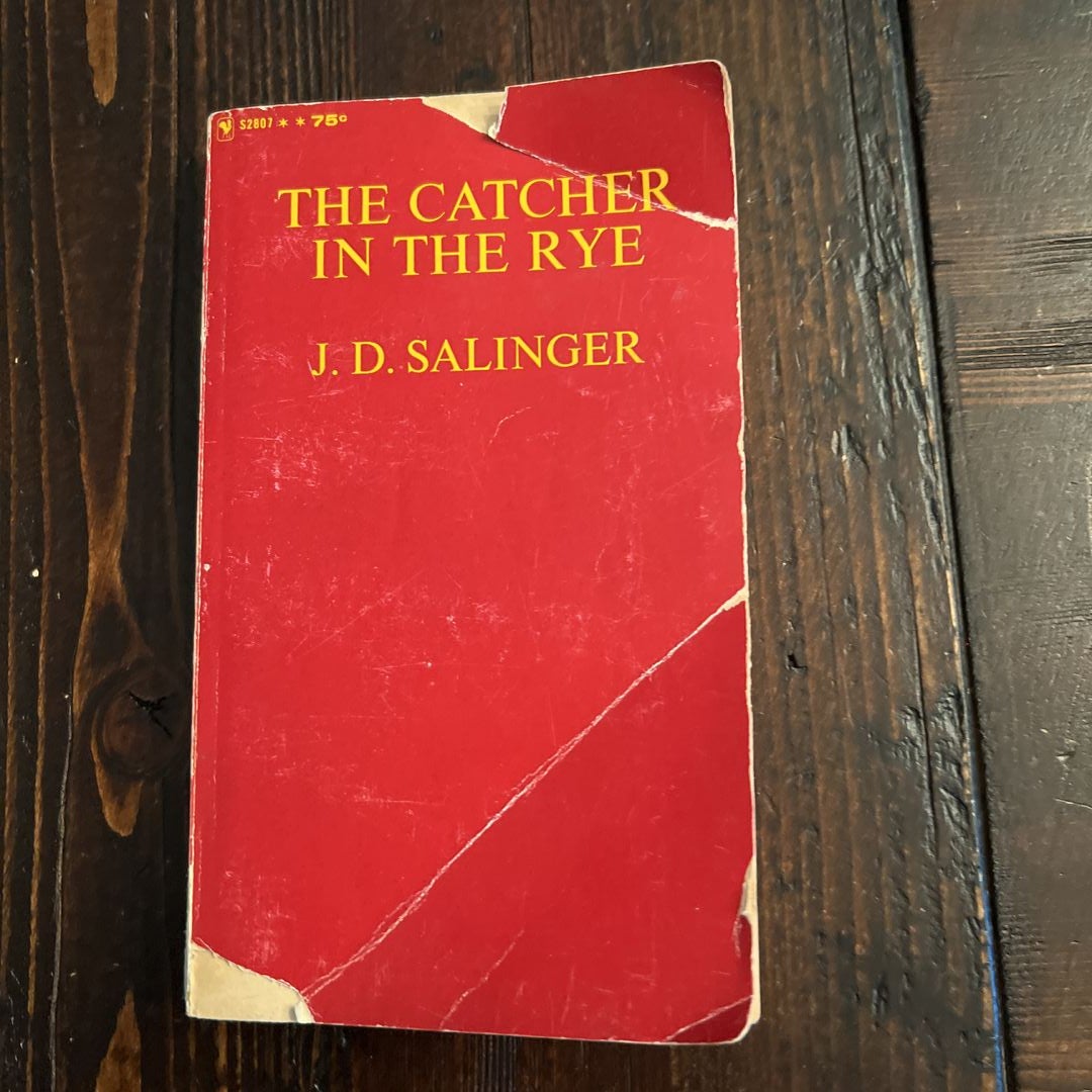 The Catcher in the Rye by J. D . Salinger, Paperback | Pangobooks