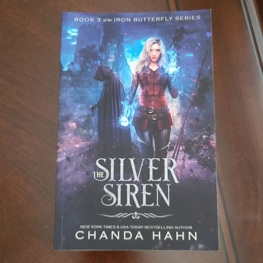 The Silver siren by Chanda Hahn