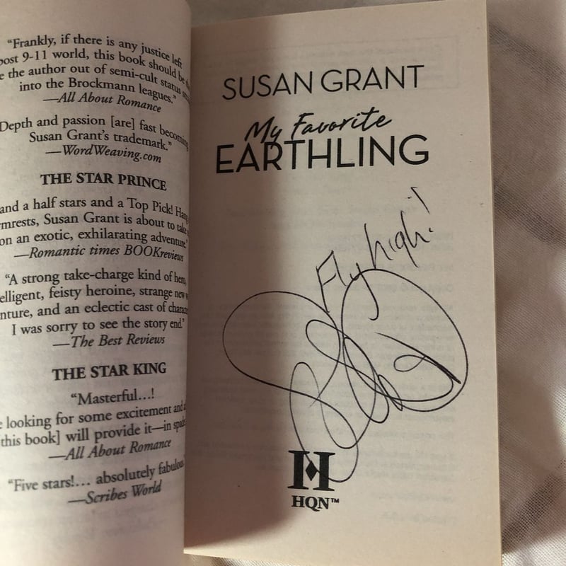 My Favorite Earthling by Susan Grant, Paperback | Pangobooks