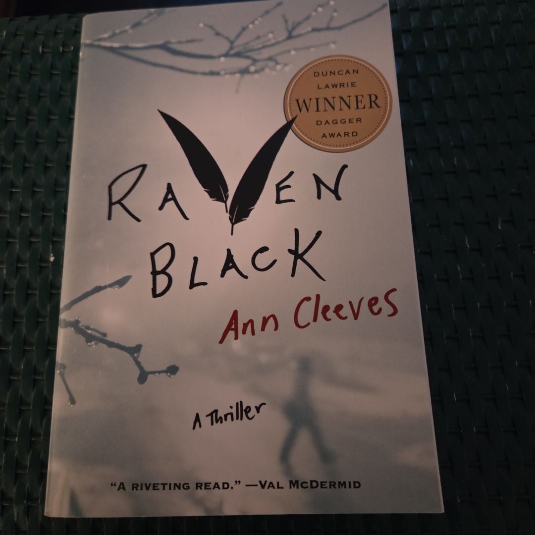 Raven Black by Ann Cleeves, Paperback | Pangobooks