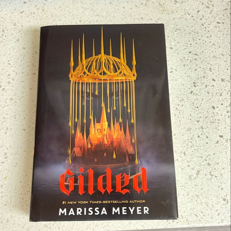 Gilded * Fairyloot Exclusive * by Marissa Meyer, Hardcover | Pangobooks