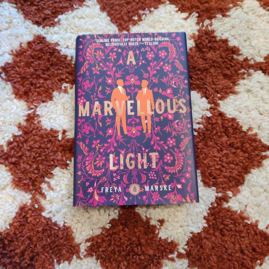 A Marvellous Light by Freya Marske, Hardcover | Pangobooks