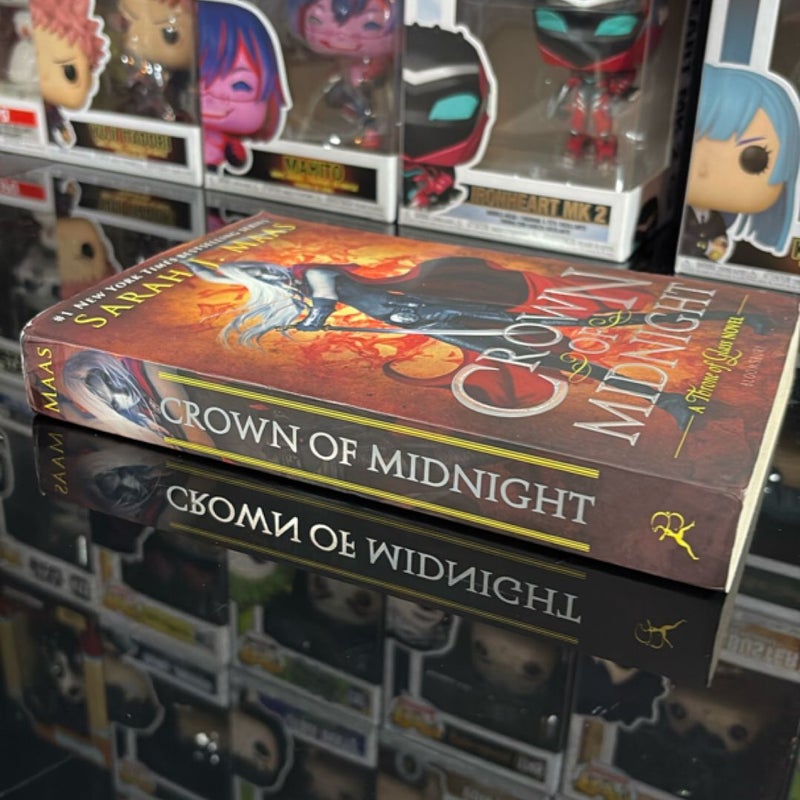 Crown of Midnight by Sarah J. Maas, Paperback | Pangobooks