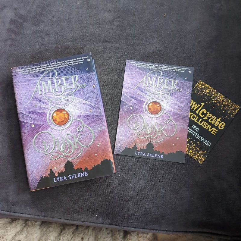 Owlcrate Amber & Dusk by Lyra Selene, Hardcover | Pangobooks