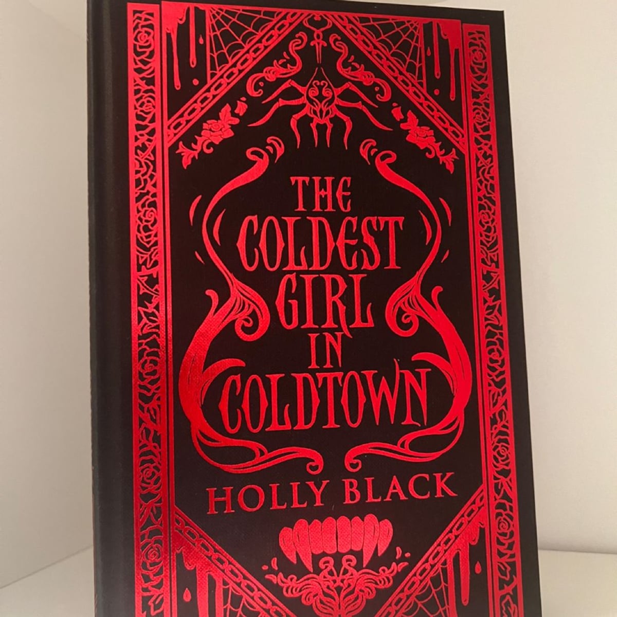 The Coldest Girl in Coldtown (fairyloot) by Holly Black, Hardcover ...