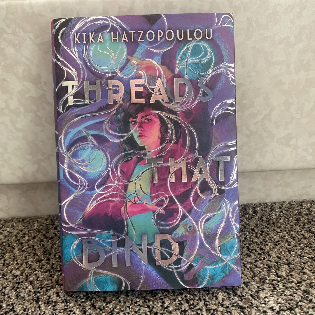 Threads That Bind by Kika Hatzopoulou, Hardcover | Pangobooks