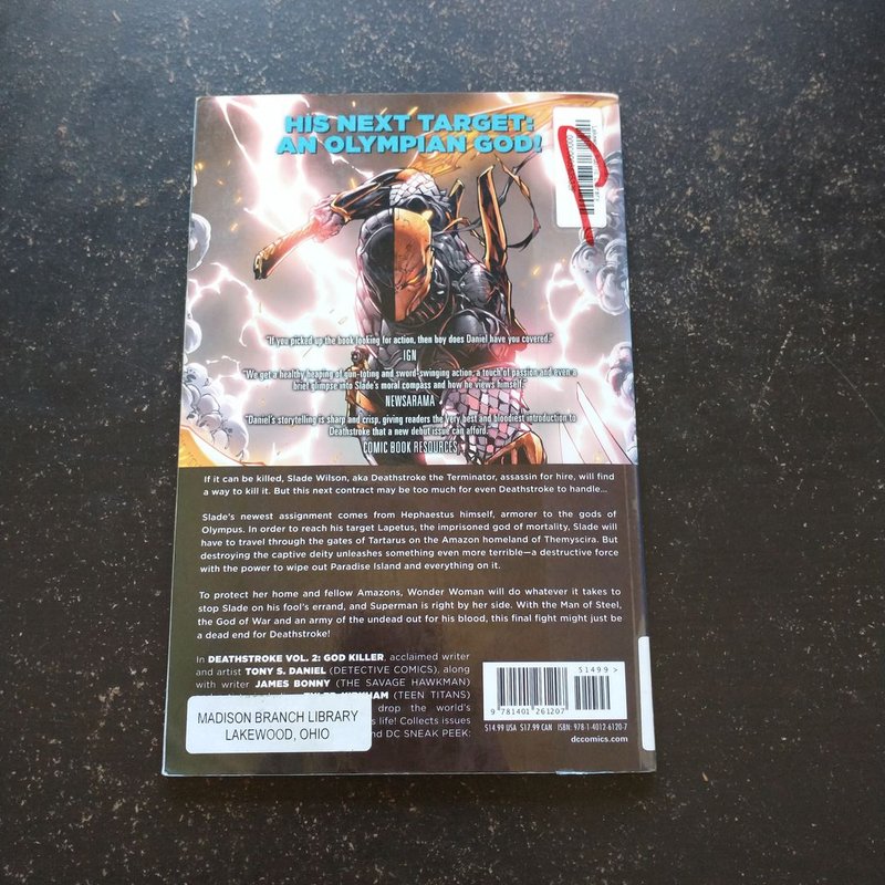 Deathstroke Vol. 2: God Killer by Tony S. Daniel, Paperback | Pangobooks