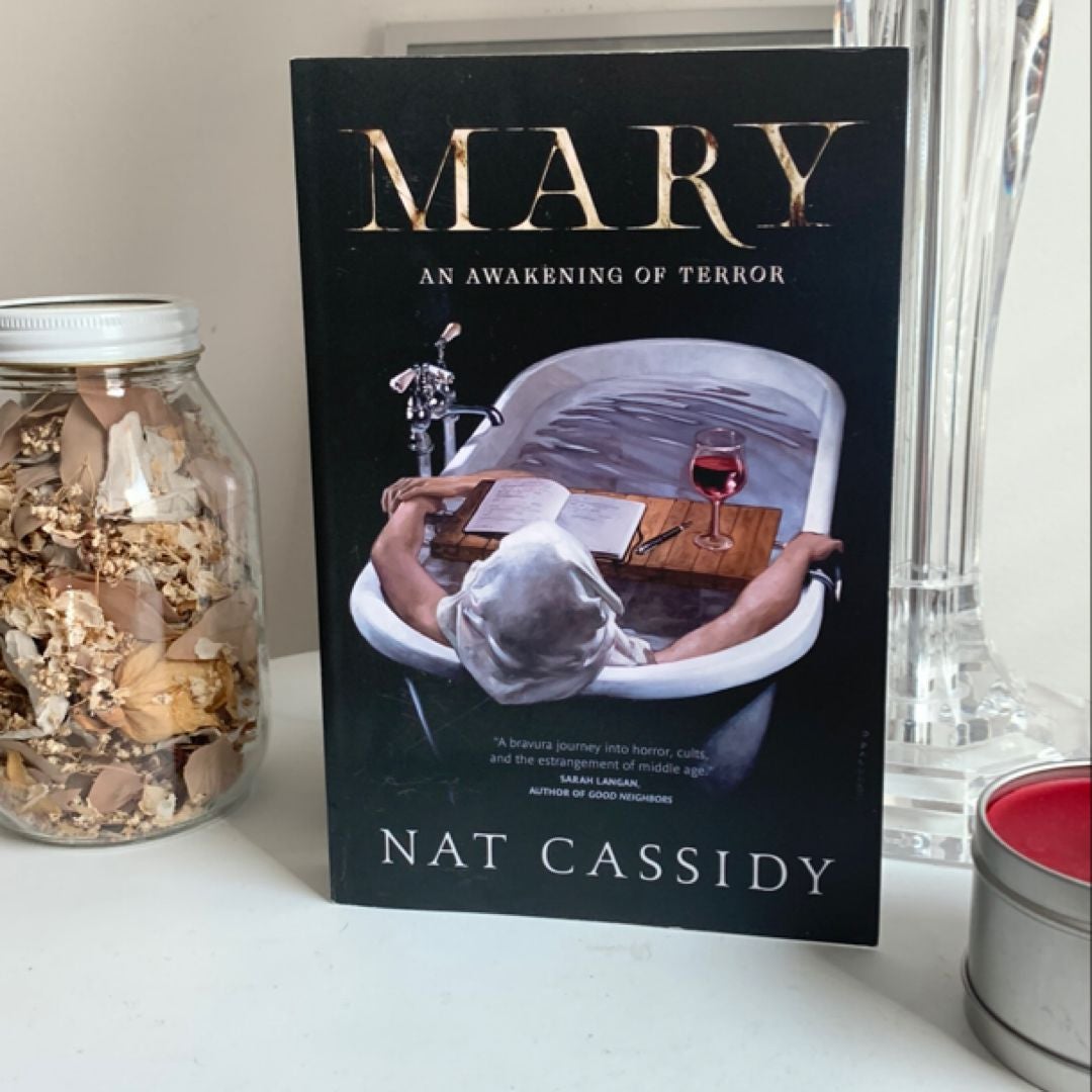 Mary by Nat Cassidy, Paperback | Pangobooks