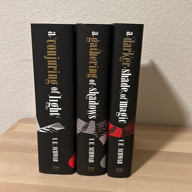 Shades of magic • a Darker Shade of Magic collectors edition by V. E ...