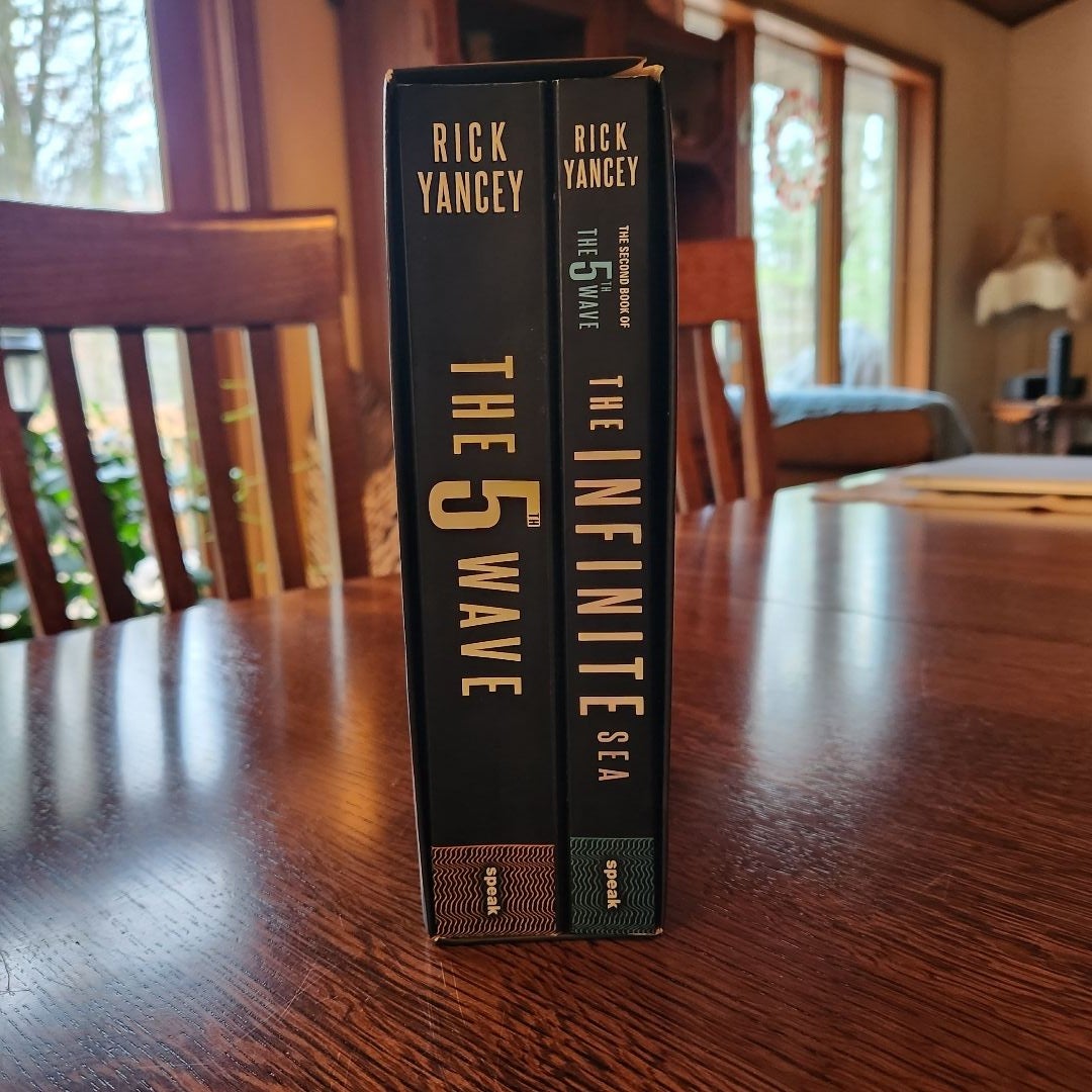 The 5th Wave by Rick Yancey, Paperback | Pangobooks