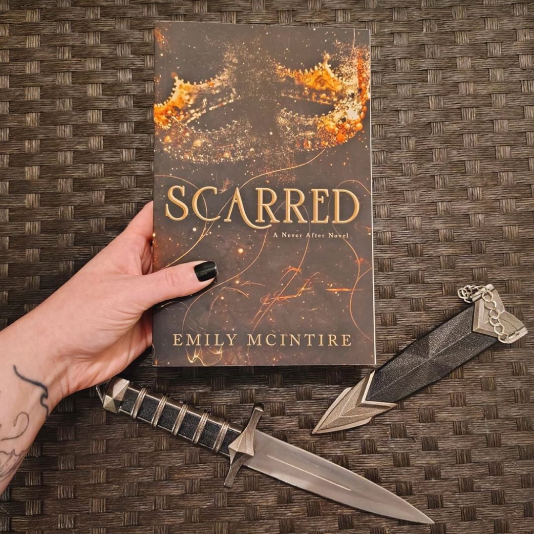 Scarred by Emily McIntire, Paperback | Pangobooks