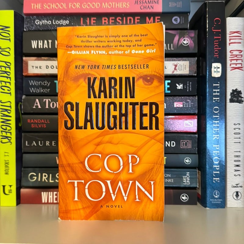 Cop Town by Karin Slaughter, Paperback | Pangobooks