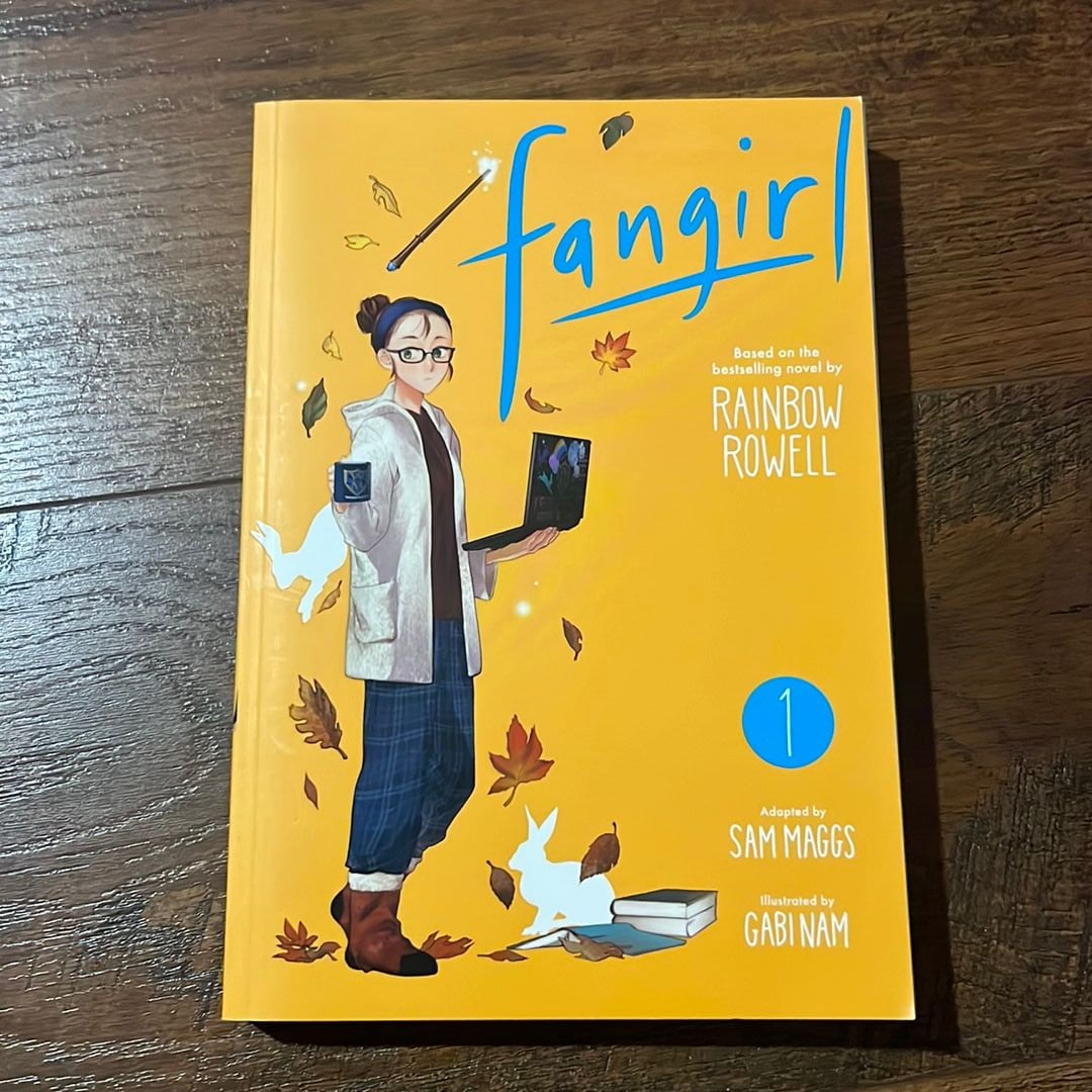 Fangirl, Vol. 1 by Rainbow Rowell; Sam Maggs, Paperback | Pangobooks