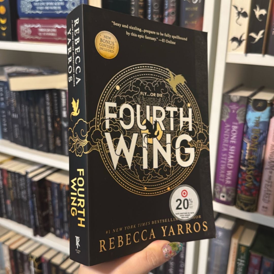 Fourth Wing by Rebecca Yarros, Paperback | Pangobooks
