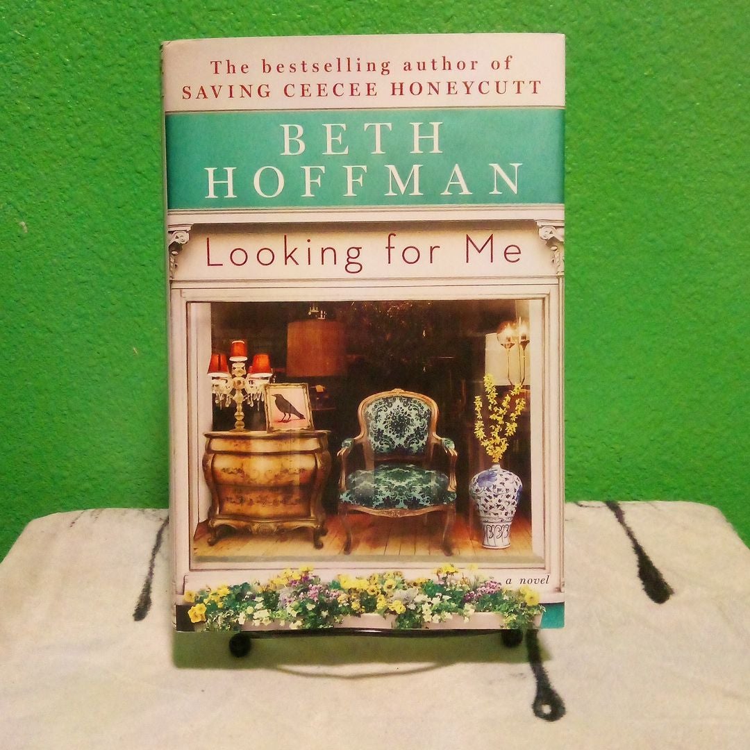 Looking for Me by Beth Hoffman