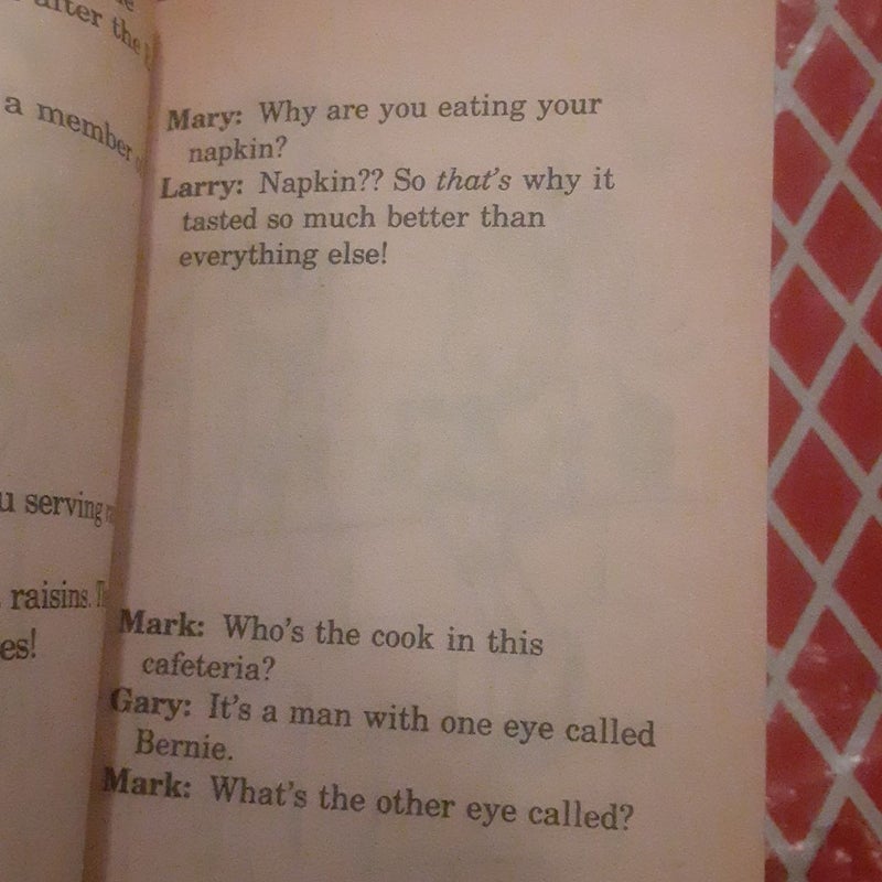 101 School Cafeteria Jokes by Jovial Bob Stine