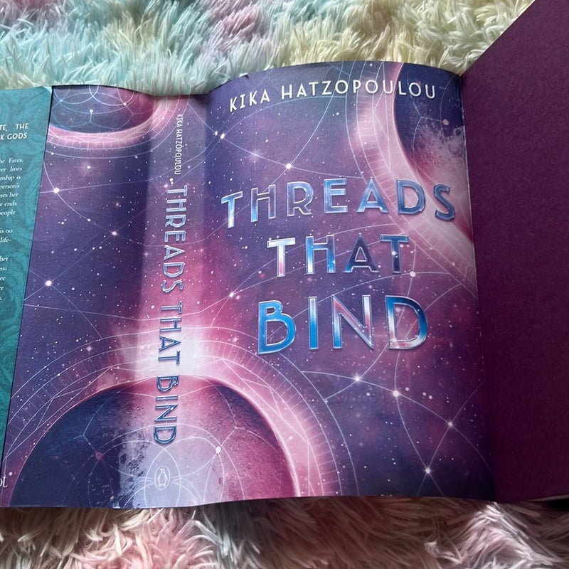 Threads That Bind by Kika Hatzopoulou, Hardcover | Pangobooks