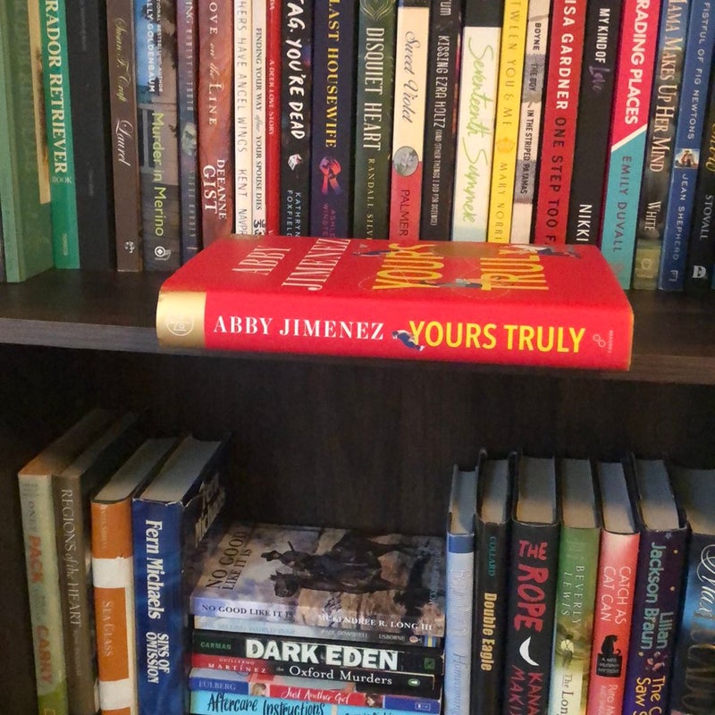 Yours Truly by Abby Jimenez, Hardcover | Pangobooks