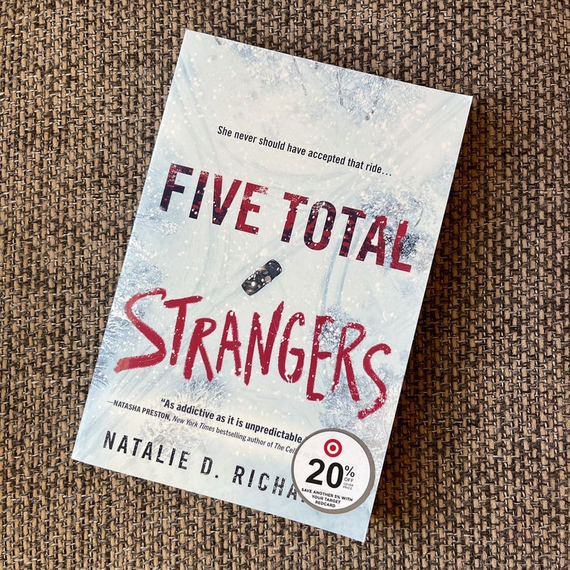 Five Total Strangers by Natalie D. Richards, Paperback | Pangobooks