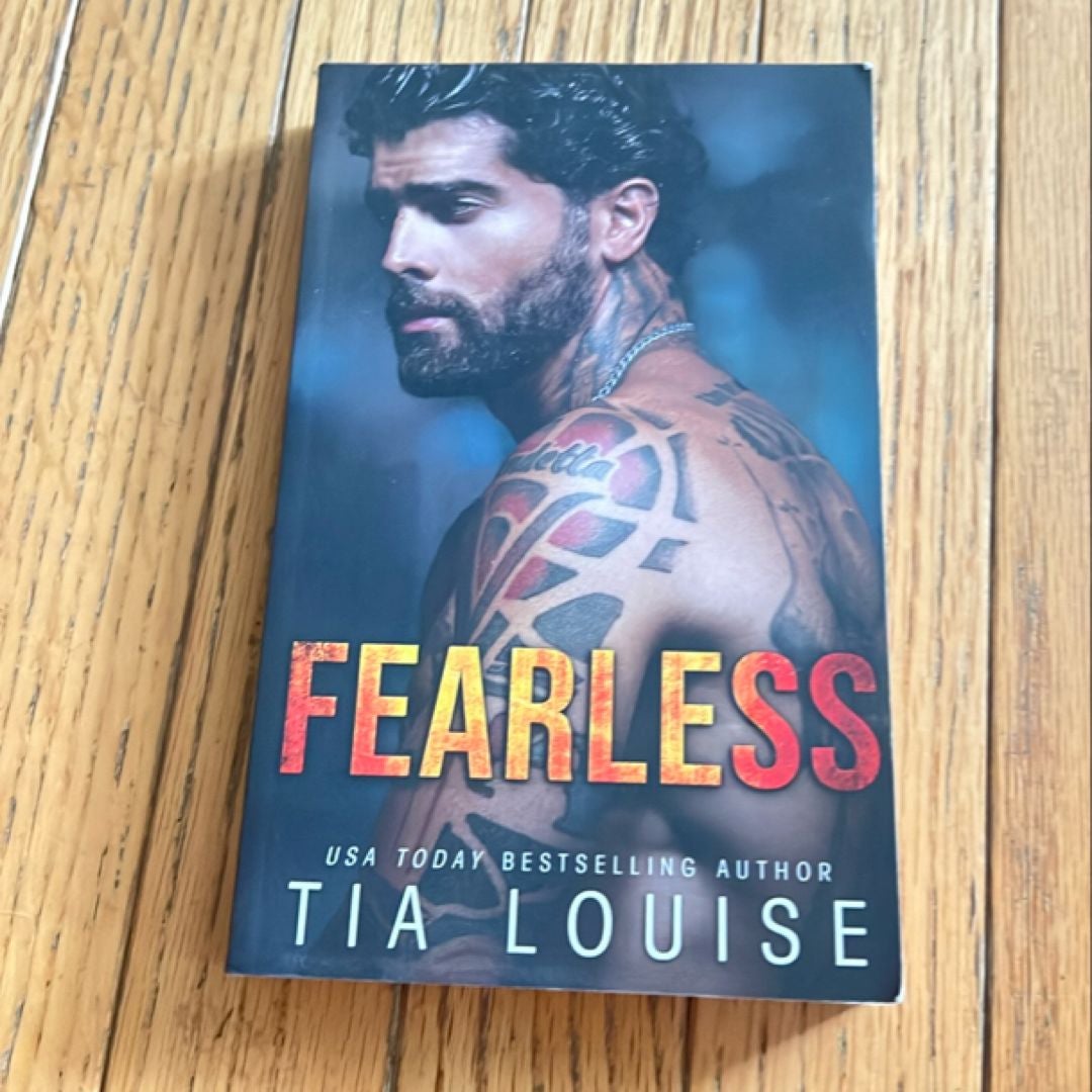 Fearless by Tia Louise, Paperback | Pangobooks
